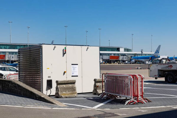 Schiphol Tests Innovative Device to Filter Air on the Apron ...